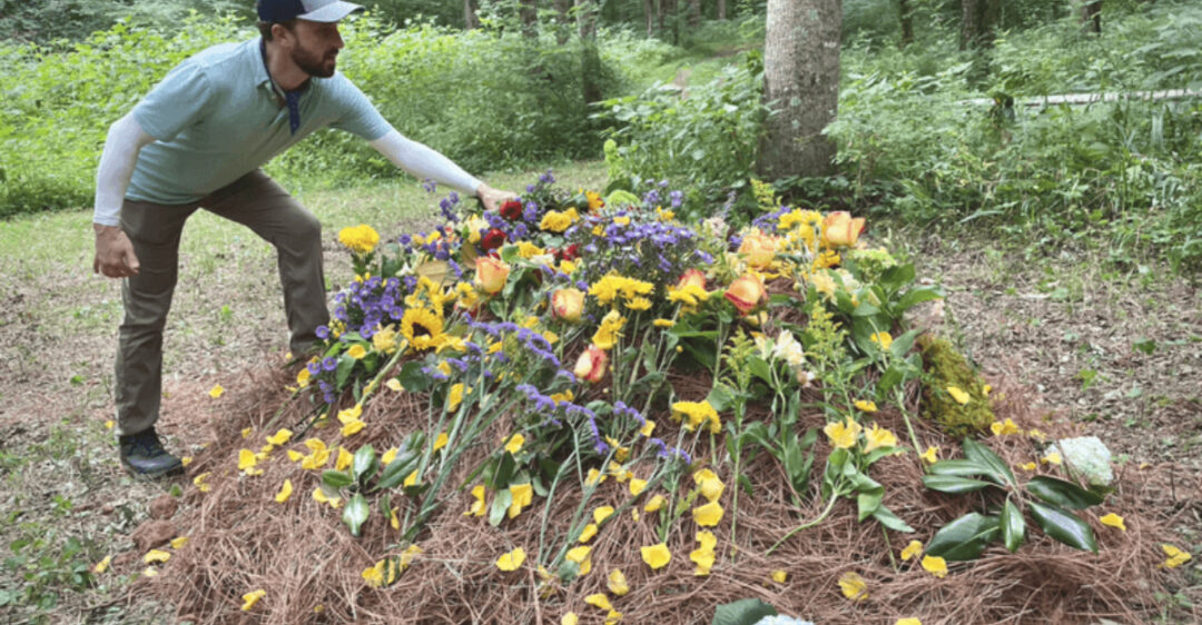 10 Reasons Why Backyard Pet Burials Are A Bad Idea And 5 Reasons We Consider Them Anyway